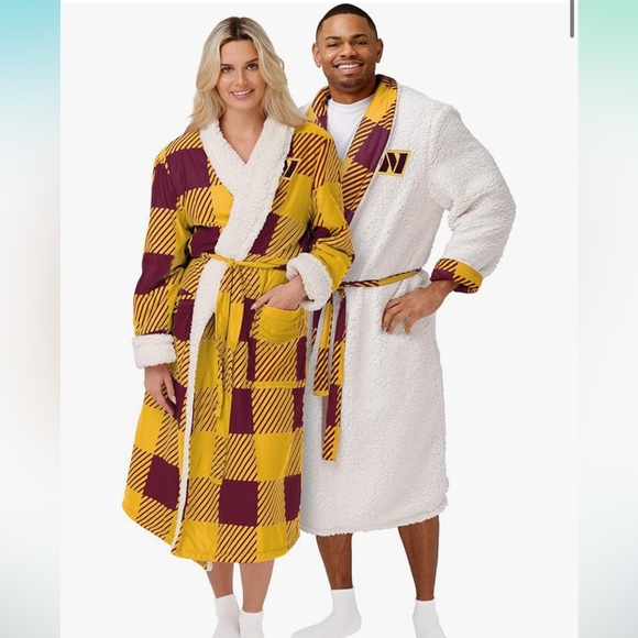 NFL | Intimates & Sleepwear | Nwt Nfl Washington Commanders Reversible ...